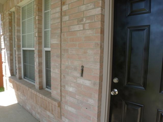 2935 Encino Riv