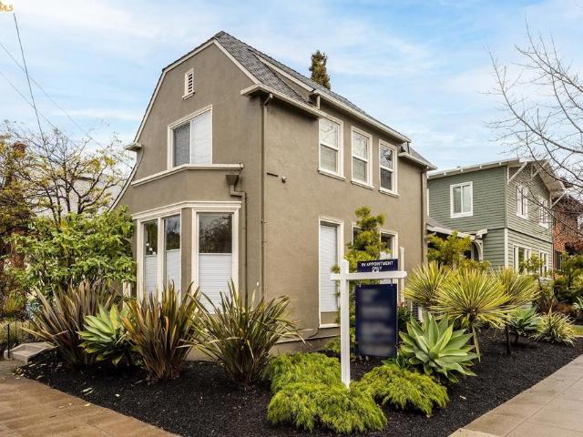 2935 Florence