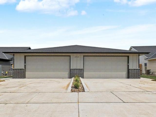 2935 S Cedar Crest Ct # 100, Wichita, KS 67235