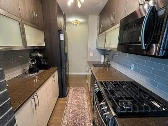 2935 W 5Th Street # 10B
