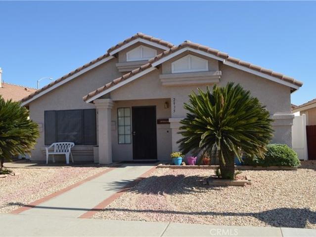 2935 W Fruitvale Ave, Hemet, CA 92545
