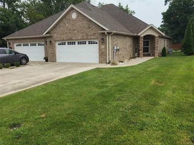 2936 Shadow Wood Ln, Cape Girardeau, MO 63701