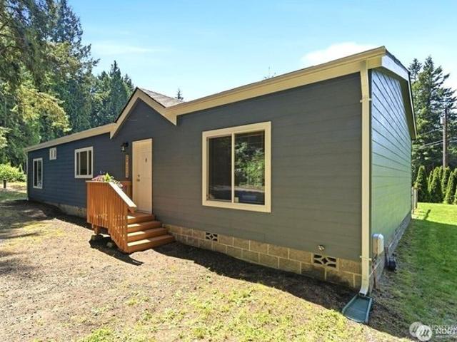 29377 Scenic Dr NE, Poulsbo, WA 98370