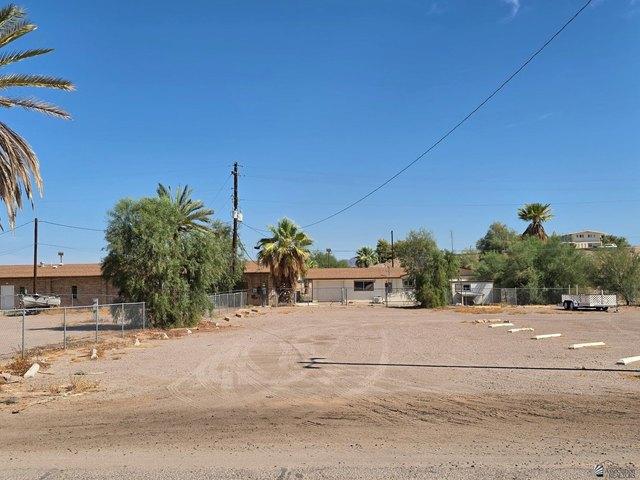 29374 E Oakland Ave, Wellton, AZ 85356
