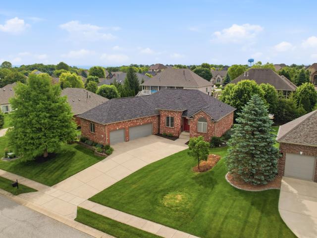 2937 Abbotsbury Court