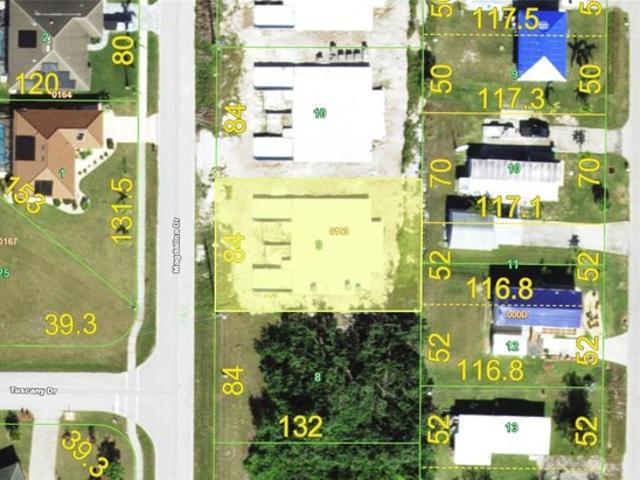 2938 Magdalina Dr, Punta Gorda, FL 33950