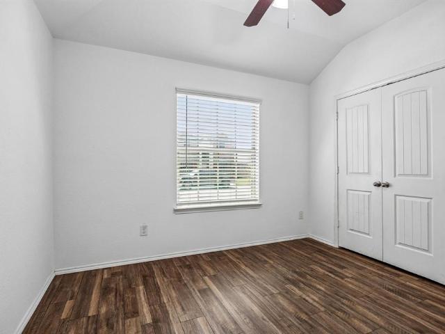 2938 Montrose Trail