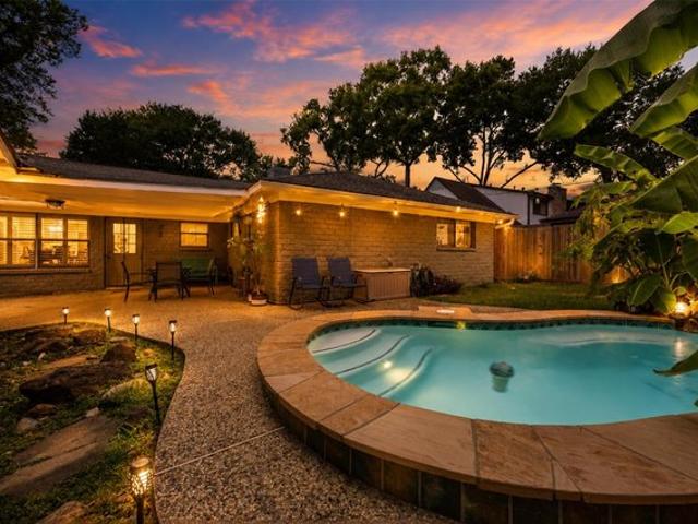 2938 Brookdale Dr, Houston, TX 77339