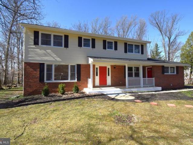 2938 Rosemar Dr, Ellicott City, MD 21043