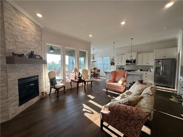 2938 SW Arboridge Drive