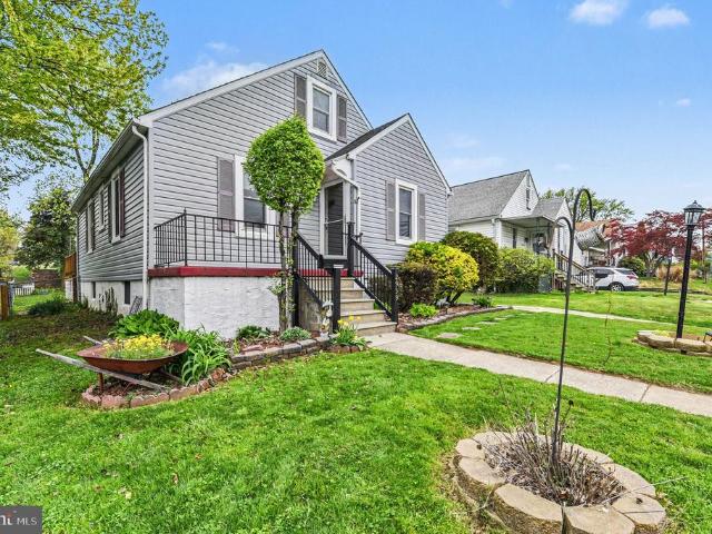 2939 Manns Avenue