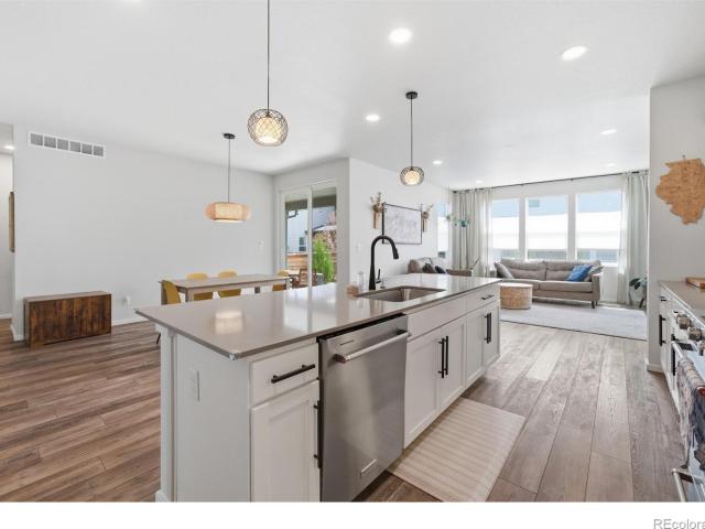 2939 Coleman Street