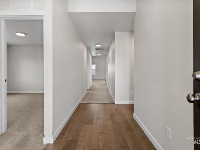 2939 Coral Falls Ave