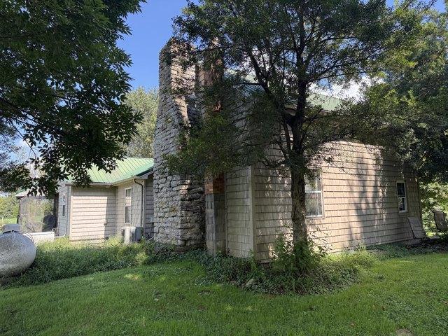 2939 Kemper Ln, Lancaster, KY 40444