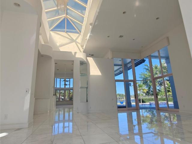 2939 Paddock Ln, Weston, FL 33331 | MLS #F10550 | Compass
