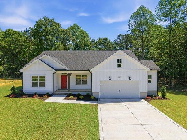 2939 Tucker Hill Dr, Grimesland, NC 27837