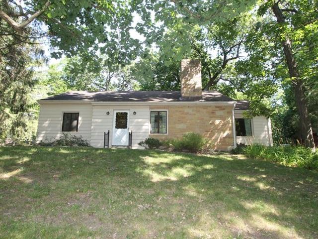 29306 Durand Ave, Burlington, WI 53105