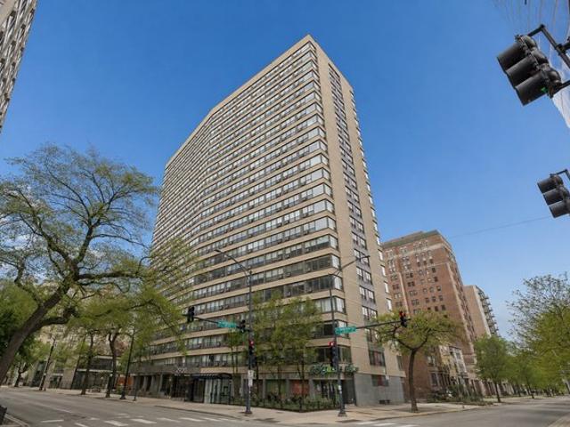 2930 N Sheridan Rd Apt 1301, Chicago, IL 60657