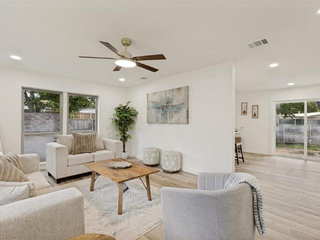 2930 Bellknoll Lane