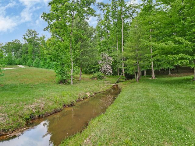 2930 Doc Loy Road