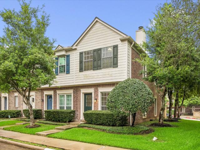 2930 Grants Lake Boulevard 2508