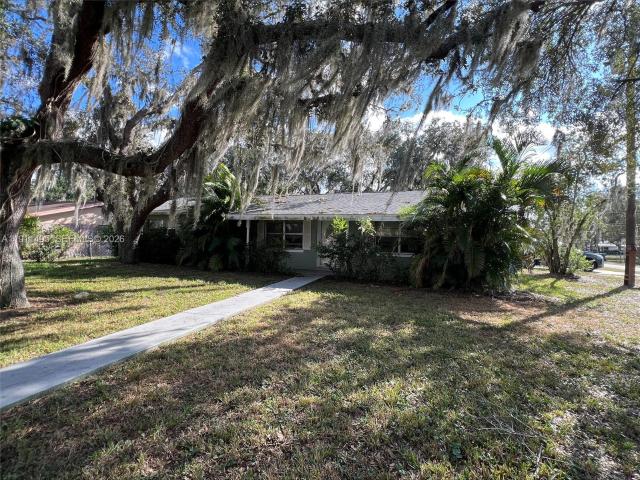 2930 Jasmine Dr, Lake Wales, FL 33853 | MLS #A11911 | Compass