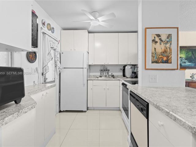 2930 Point E Dr, Unit E407, Aventura, FL 33160 | MLS #A11950