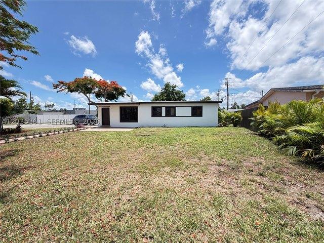 2930 SW 106th Ave, Miami, FL 33165