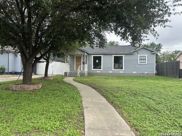 2930 W Ashby Pl, San Antonio, TX 78228