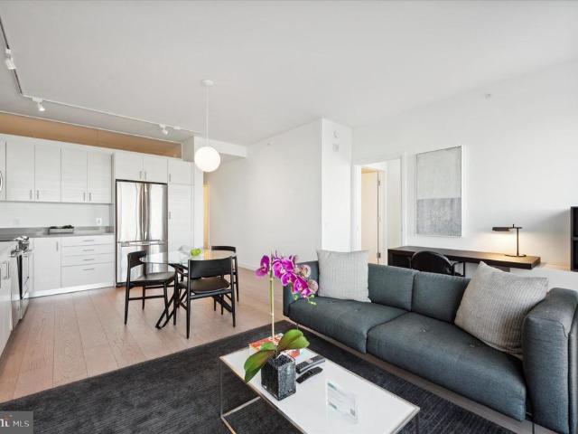2930 Walnut Street # 3710
