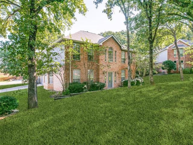 2930 Willow Creek Dr, Grapevine, TX 76051 | MLS #21226 | Compass