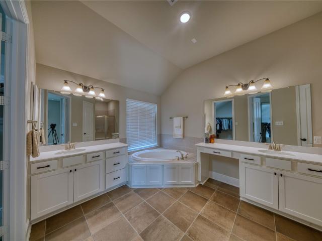 29311 Ribbongrass Court