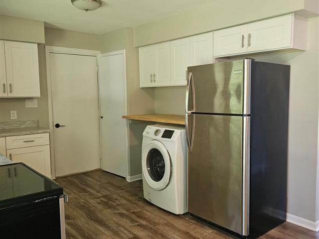 2931/2 Spring Hill Drive