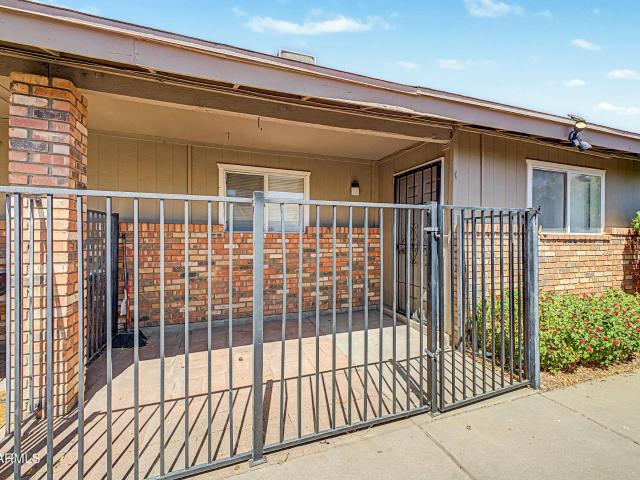 2931 E Beck Lane # 1