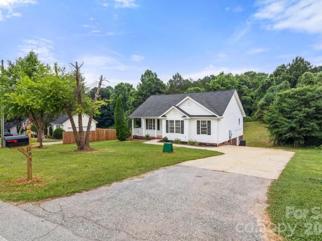 2931 Greenleaf Road