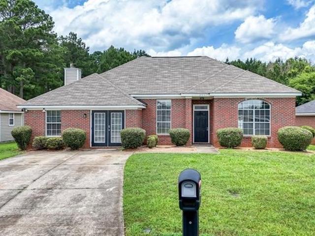 2931 Stonewater Dr, Albany, GA 31721