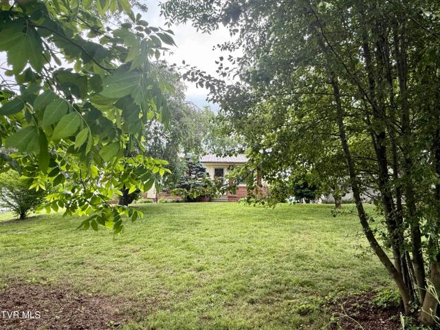 2931 Watauga Road