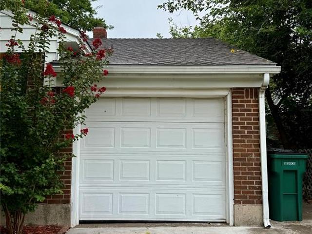 2932 NW 35th Street