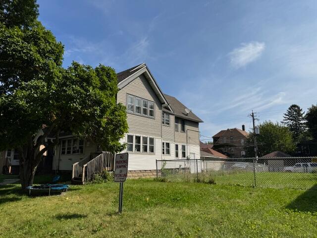 2932 N 44th St, Unit 2934