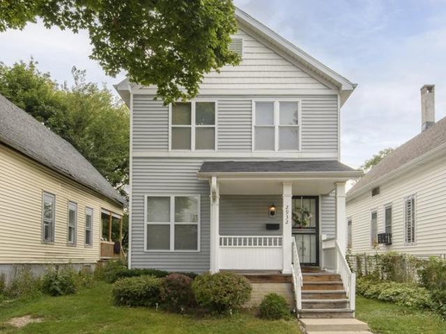 2932 N Dr William Finlayson St, Milwaukee, WI 53212