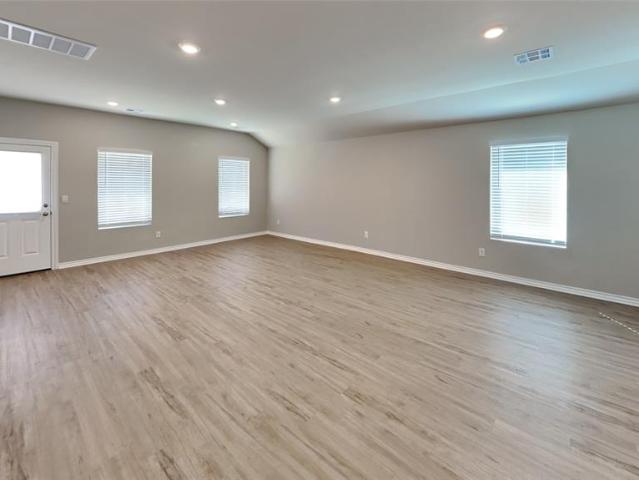 2932 Firefly Drive
