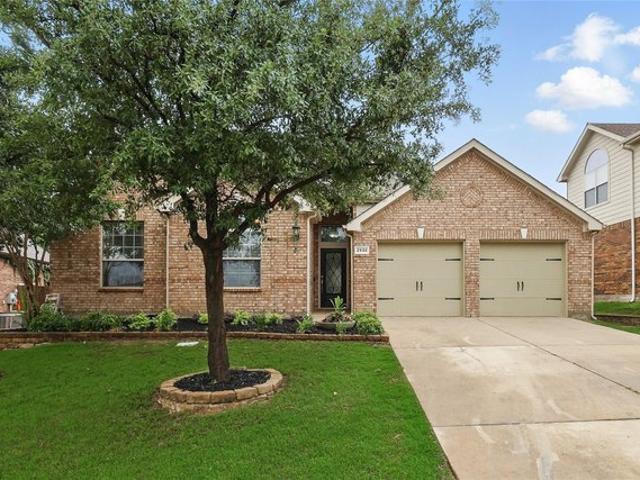 2932 Softwood Cir, Fort Worth, TX 76244