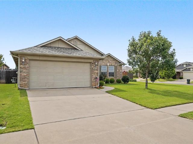 2932 Trailwood Drive