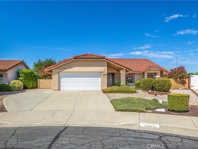 29337 Crown Point Ct, Sun City, CA 92586