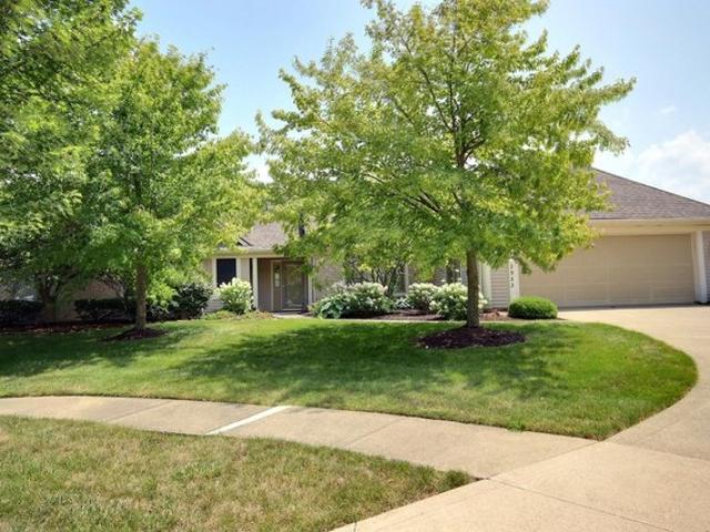 2933 Cunningham Dr, Fort Wayne, IN 46804