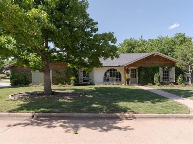 2933 Prairie Rose Ct, Oklahoma City, OK 73120