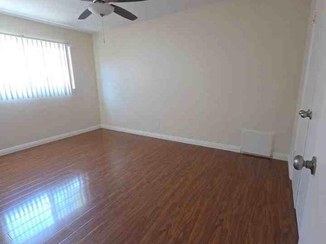 #293 2 Bedroom Apartment for Rent at 339 N Howard St, Glendale, CA 91206 City Center