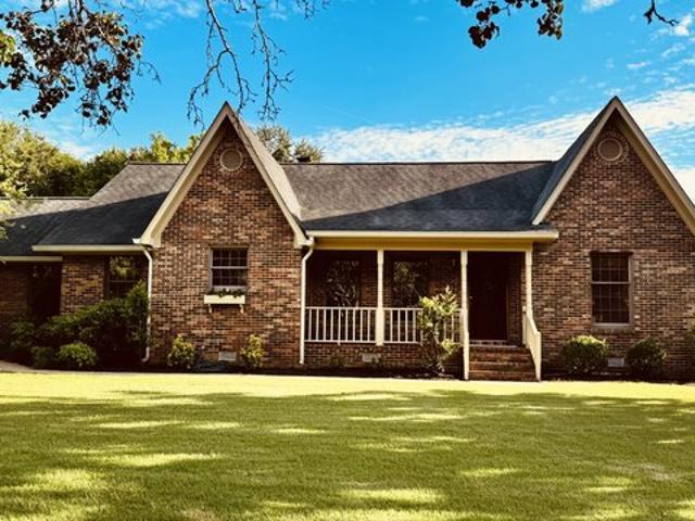 293 Colony Ln NW, Cleveland, TN 37312