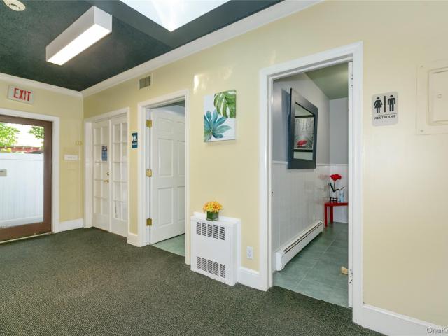 293 Castle Avenue