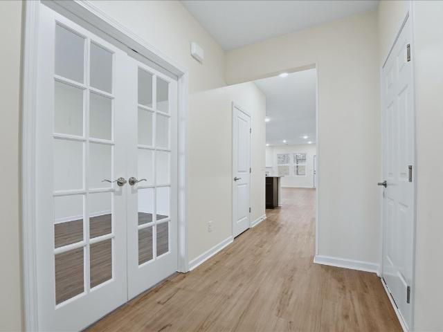293 Brook Ave